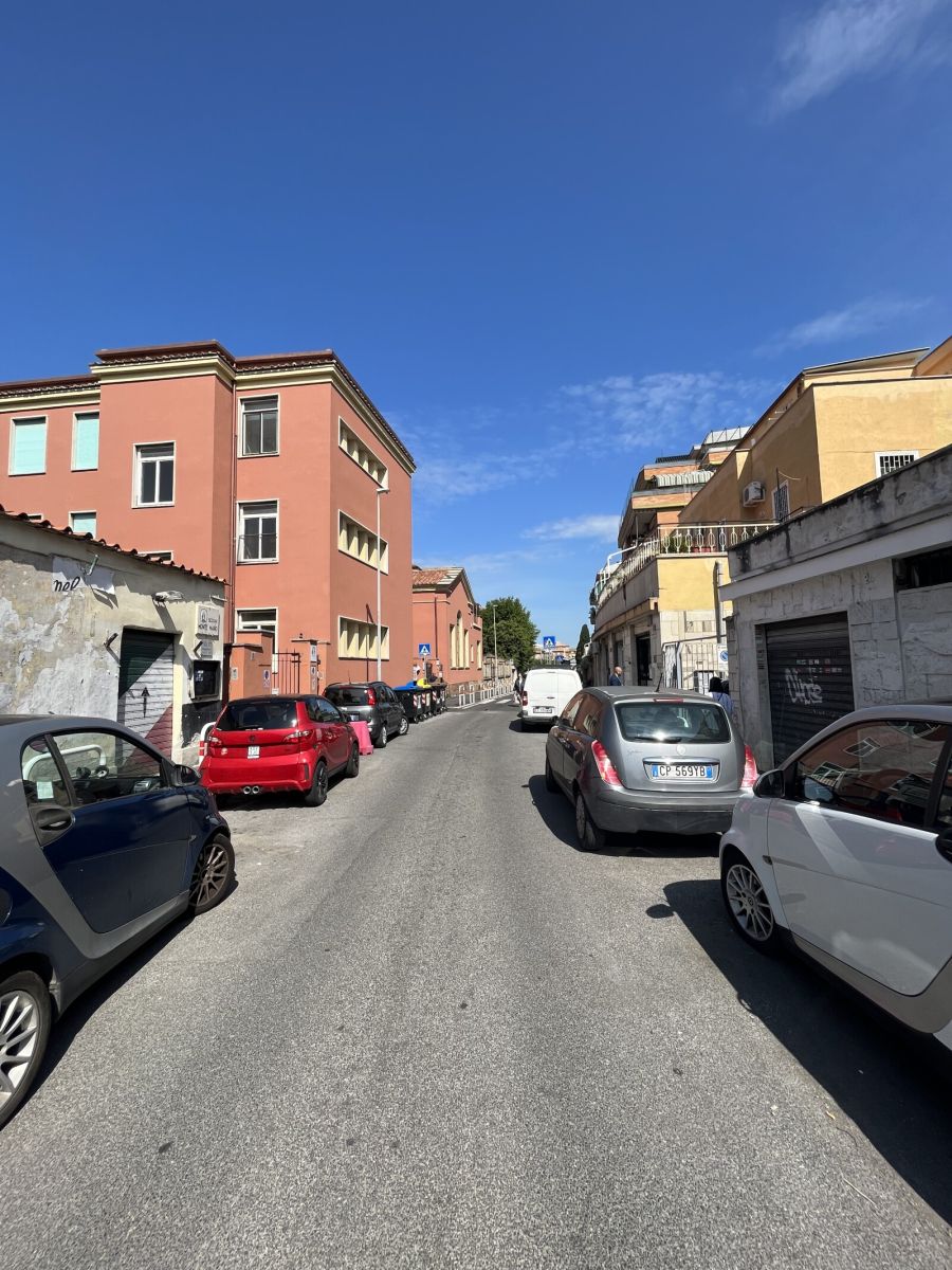 Negozio in vendita, via Ottavio Assarotti 2c, Monte Mario, Roma